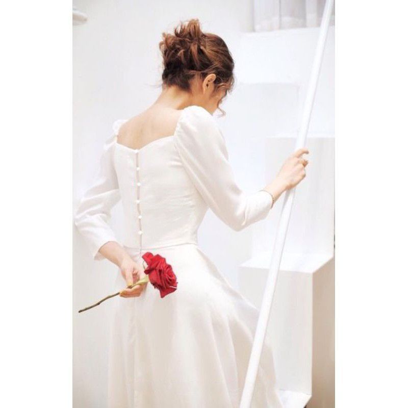 Square neck wedding dress with missing buttons at the back | Shopee ...