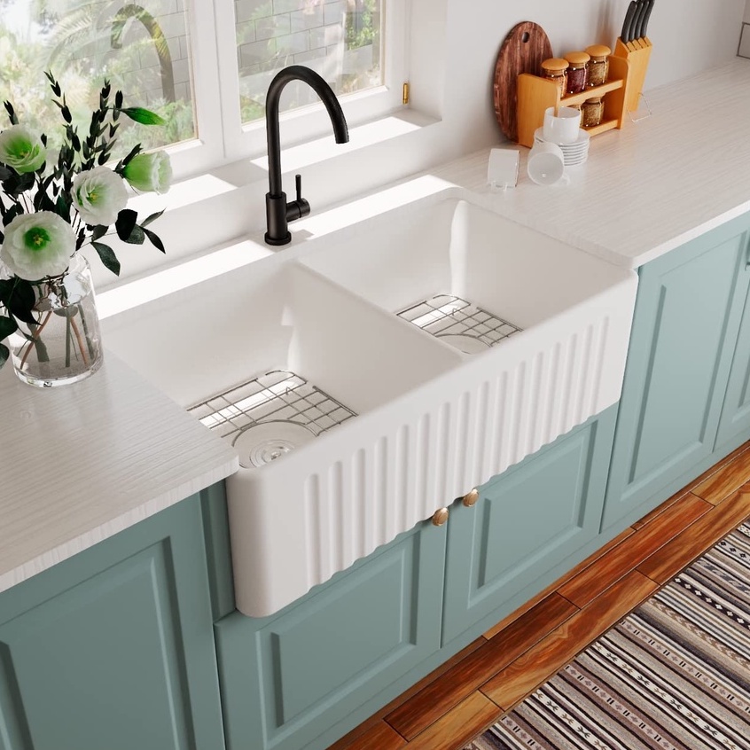 SG STOCKS👉33-Inch Farmhouse Workstation Kitchen Sink, Double Bowl Farm ...