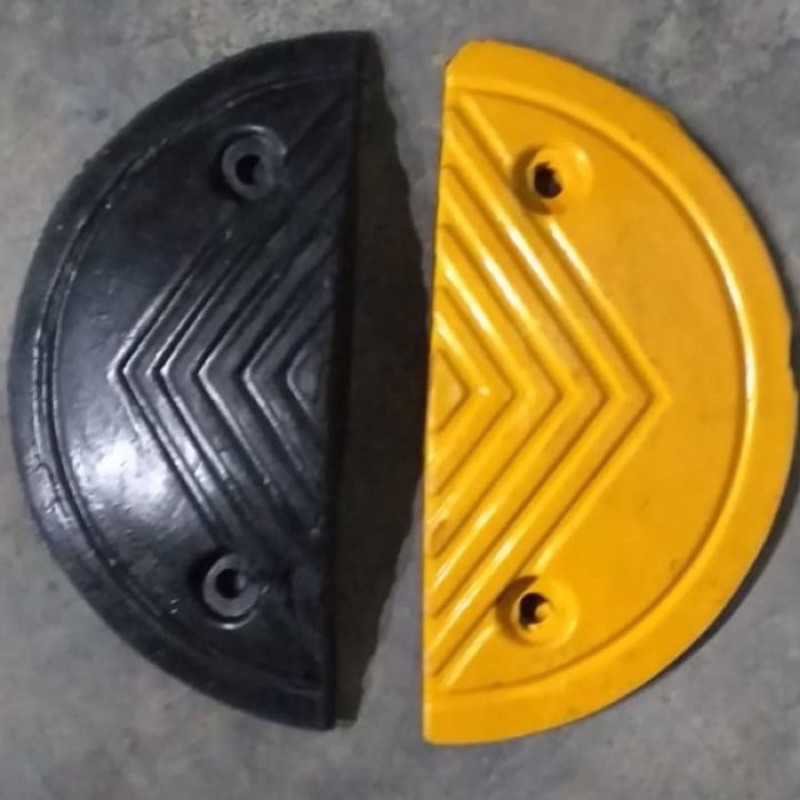 A Pair Of Rubber Speed Bump Police End Caps - End Cap Premium Rubber ...