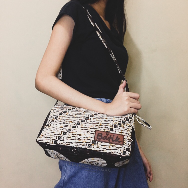 Erina BAG || Jogja Batik Sling bag Sling bag By Jogja Ethnic Crafts ...