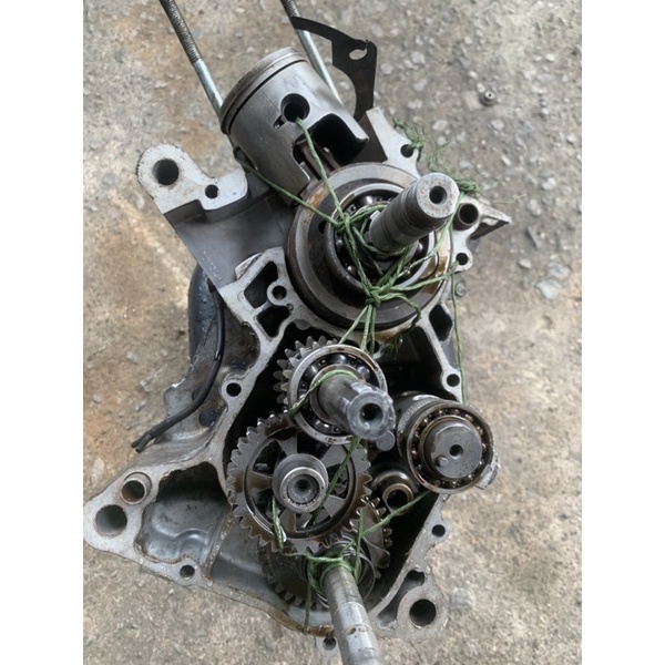 Crankshaft Gearrbox Casing Suzuki RG110 / RU110 Orimoto | Shopee Singapore