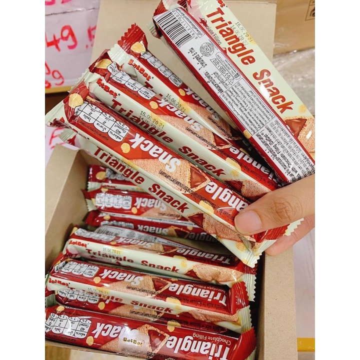 Triangle Snack Thai Sponge Cake Box of 192gr (24 Packs) | Shopee Singapore