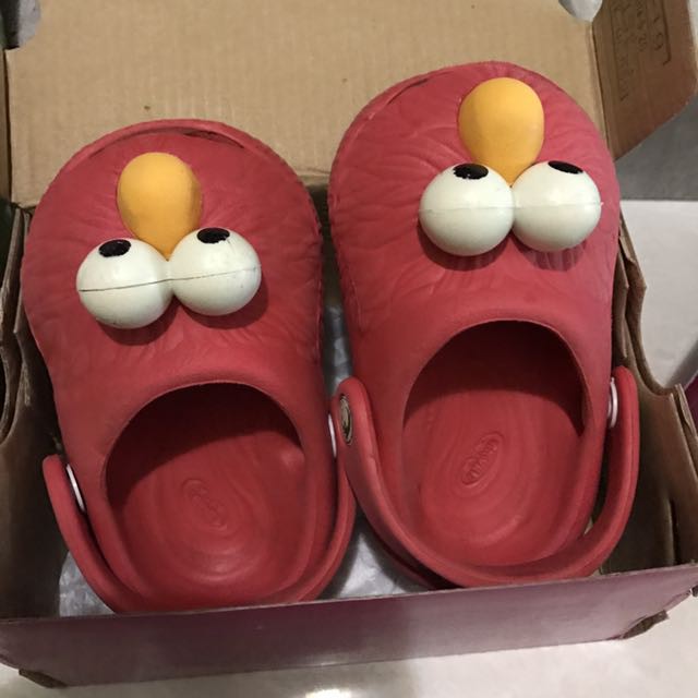 Elmo kids children croc shoe sesame street kid slip in slipper preloved ...