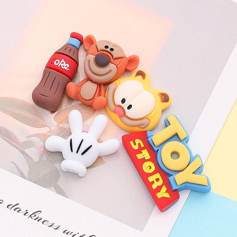 Coke Tigger TOY Word Plate Gloves Cartoon croc jibz Charm DIY ...