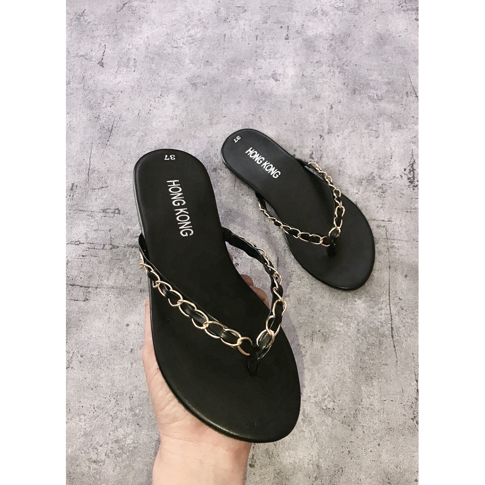 Super cute chain-soled flip-flops 2024 | Shopee Singapore