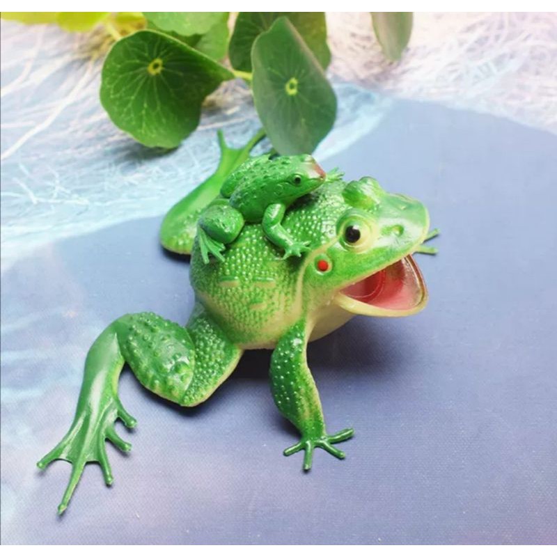 mother and baby artificial frog, katak palsu dengan anak katak kodok ...
