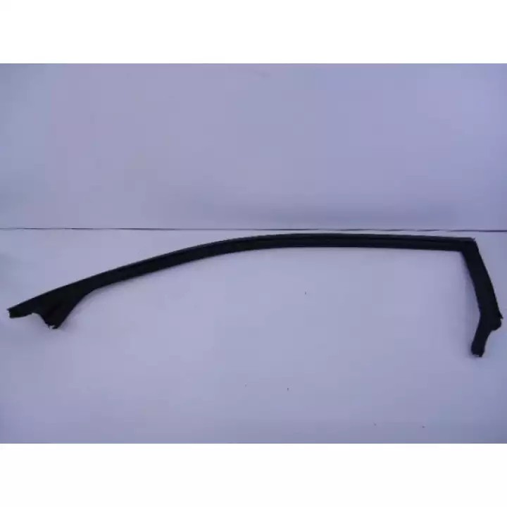 Genuine VW Scirocco Door Rubber Seal (1K8867337J) | Shopee Singapore