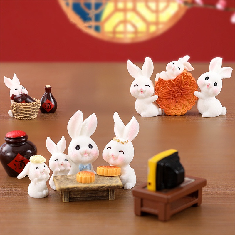 Miniature Cartoon Rabbit Eating Mooncakes Rabbit Mini Figures Garden ...