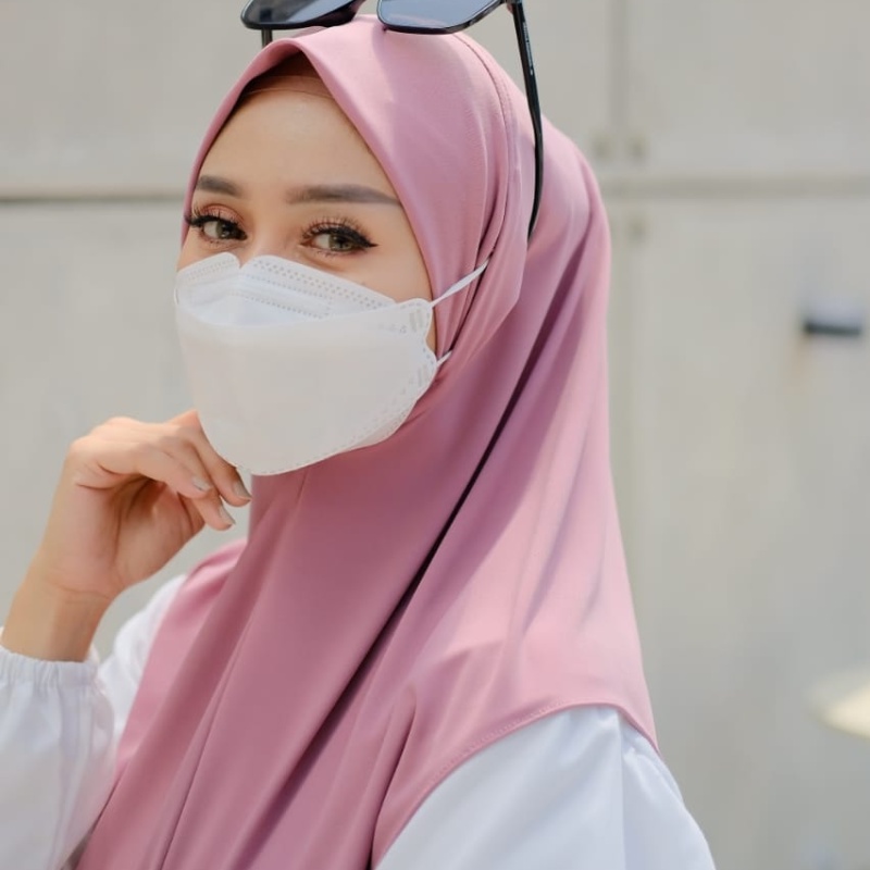 Instant Hijab Bergo Daily Lubna Oval Jersey Ear Hole Latest Mask ...