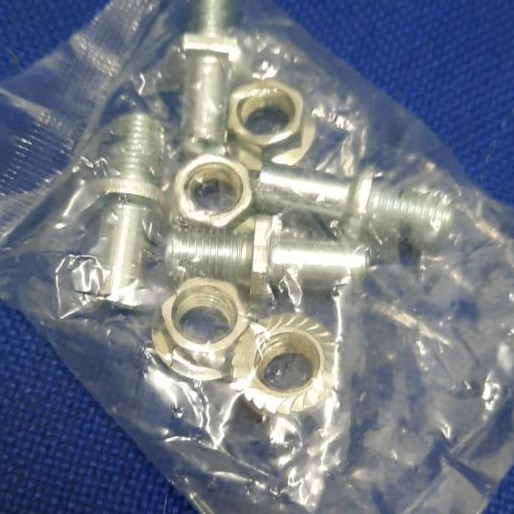 Demak DTM 150 / DTM 200 / DMX 150 / DMXR 150 / DZR120 - Bolt & Nut Set ...