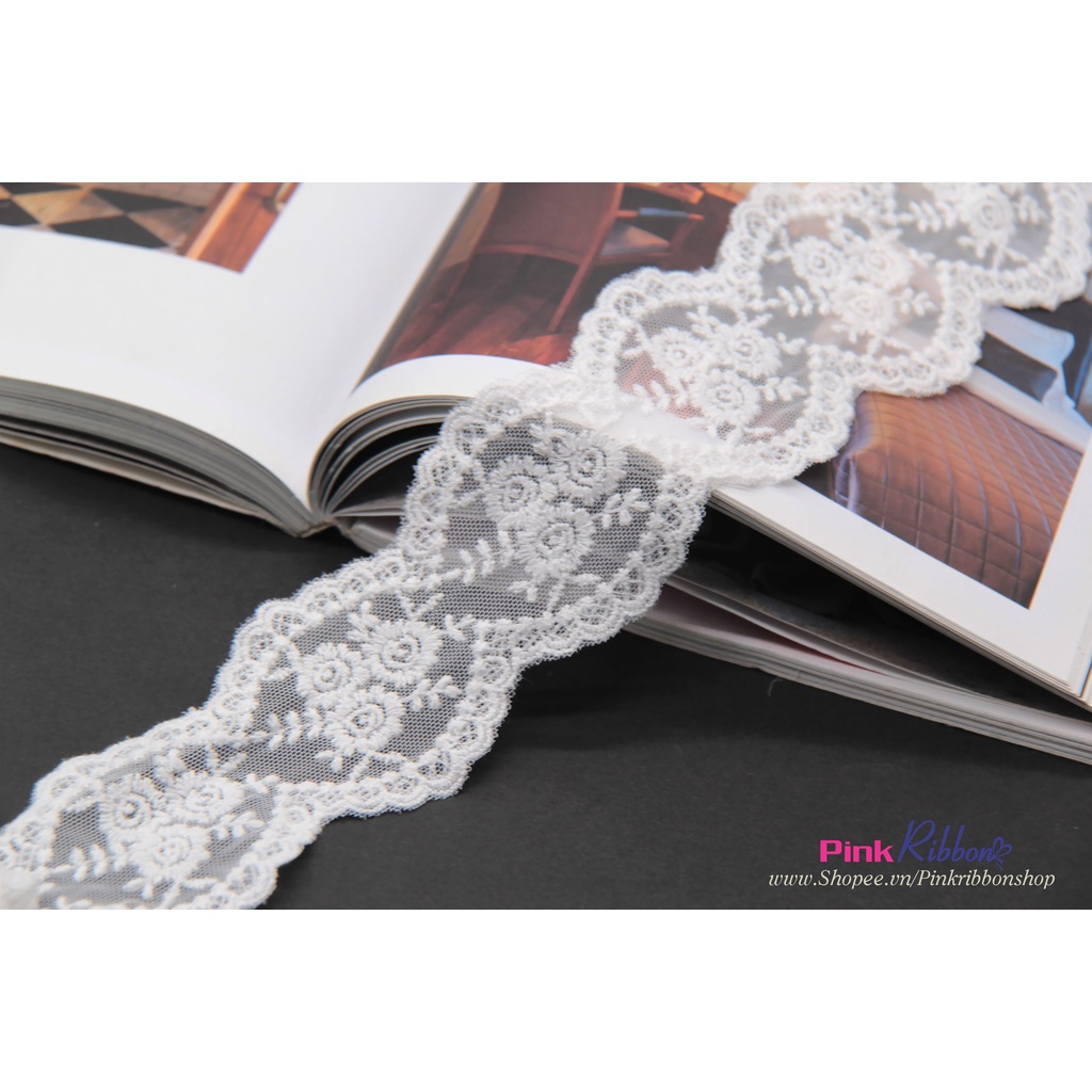 White lace embroidered with thick flowers, width 6.5cm | Shopee Singapore