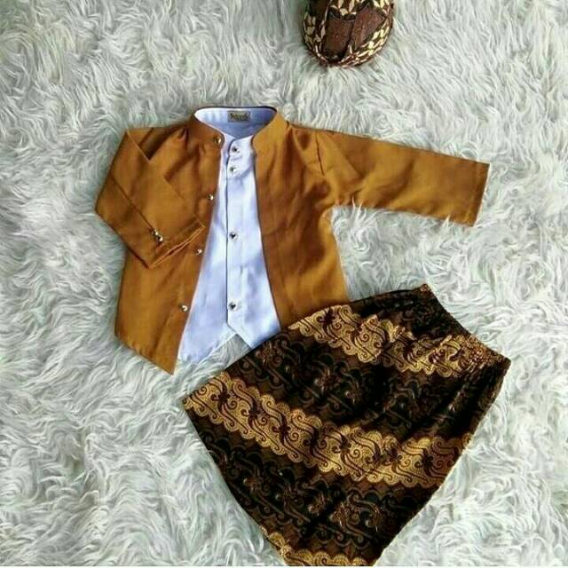 Beskap Sunda Gold Javanese Clothes Traditional Javanese Clothes Beskap ...