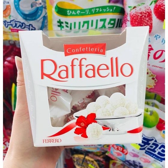 Raffaello Coconut Chocolate Box 150G | Shopee Singapore