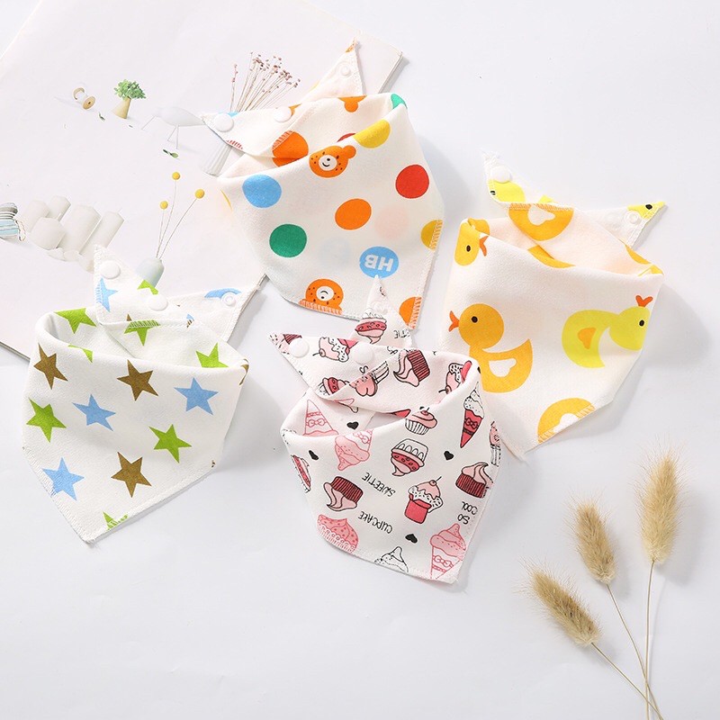 local seller -triangle baby bibs with cute cartoons designs ( minimum ...