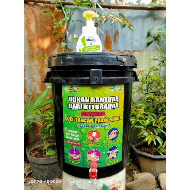 Portable Water Container For Hand Washing And Ablution Complete With ...