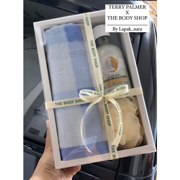 Gift Set / Hampers Box The Body Shop mix Towels | Shopee Singapore