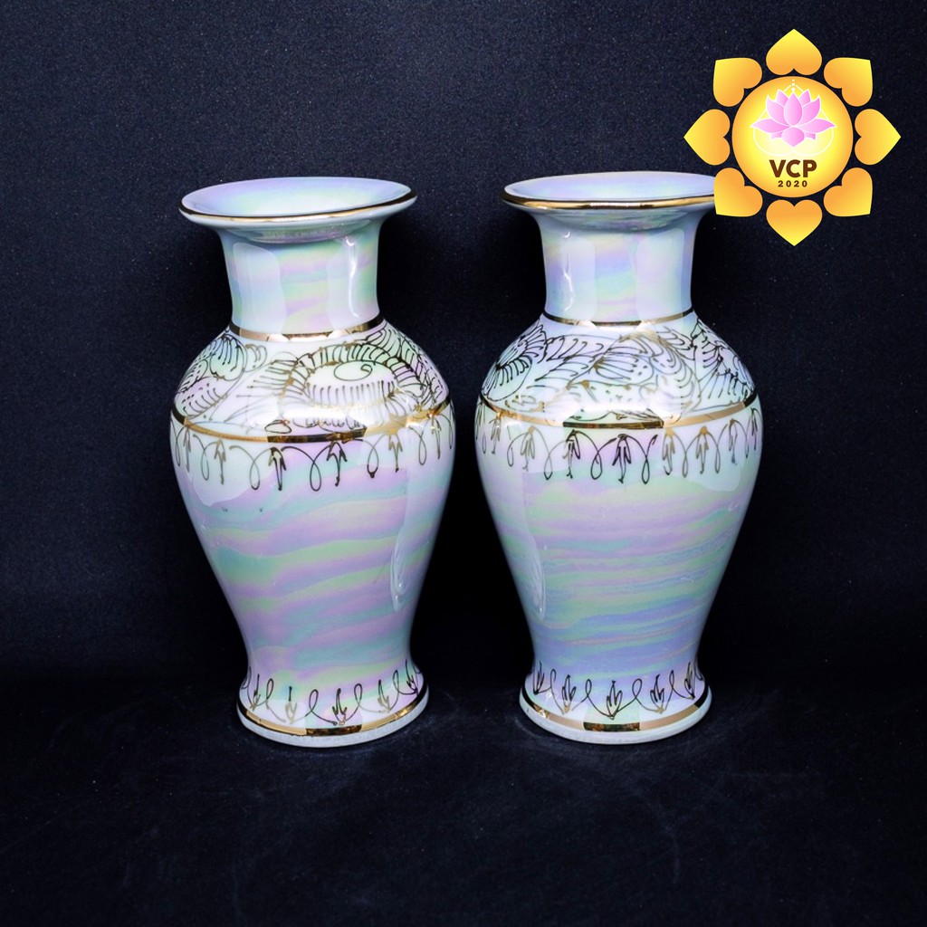 Thai Muka Golden Pattern Vase (Pair) | Shopee Singapore