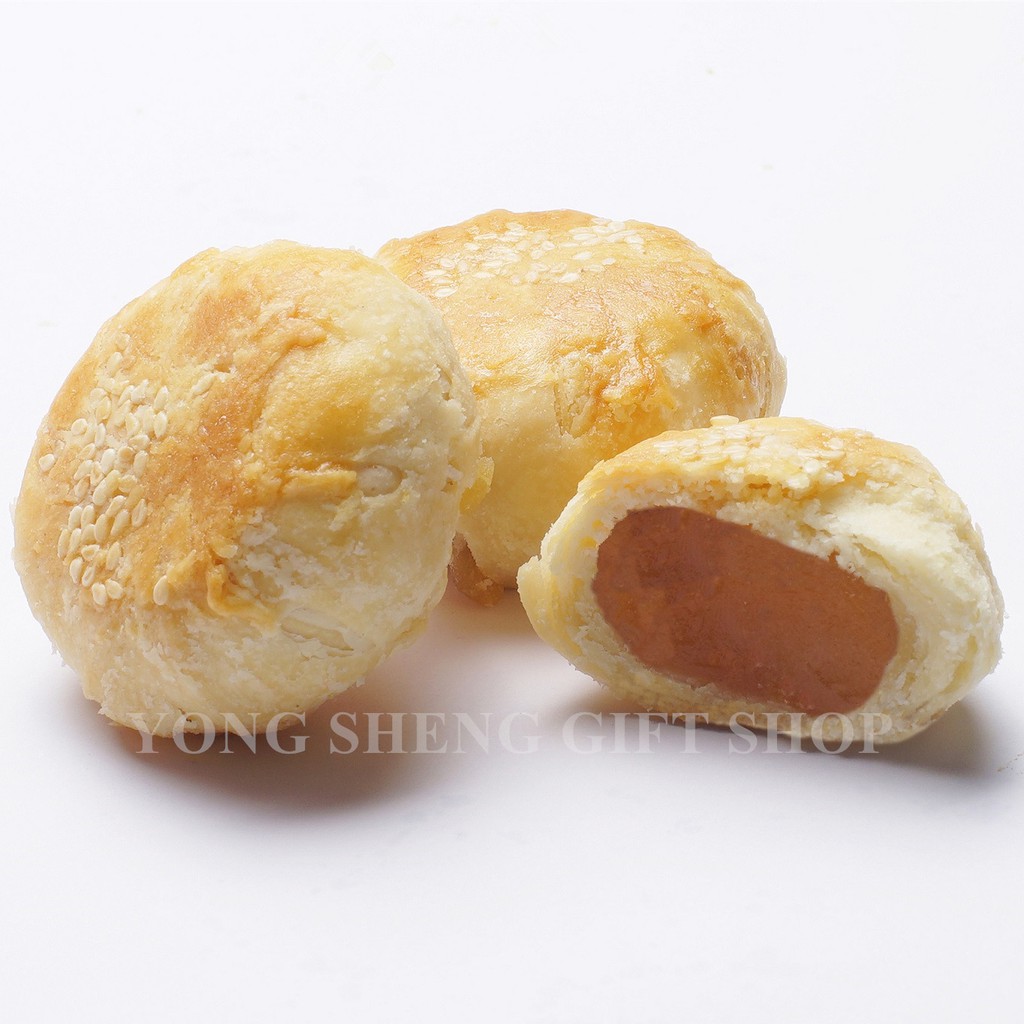 Tau Sa Piah Bean Cake Sweet bean cake / Salty bean cake / Heong Piah ...