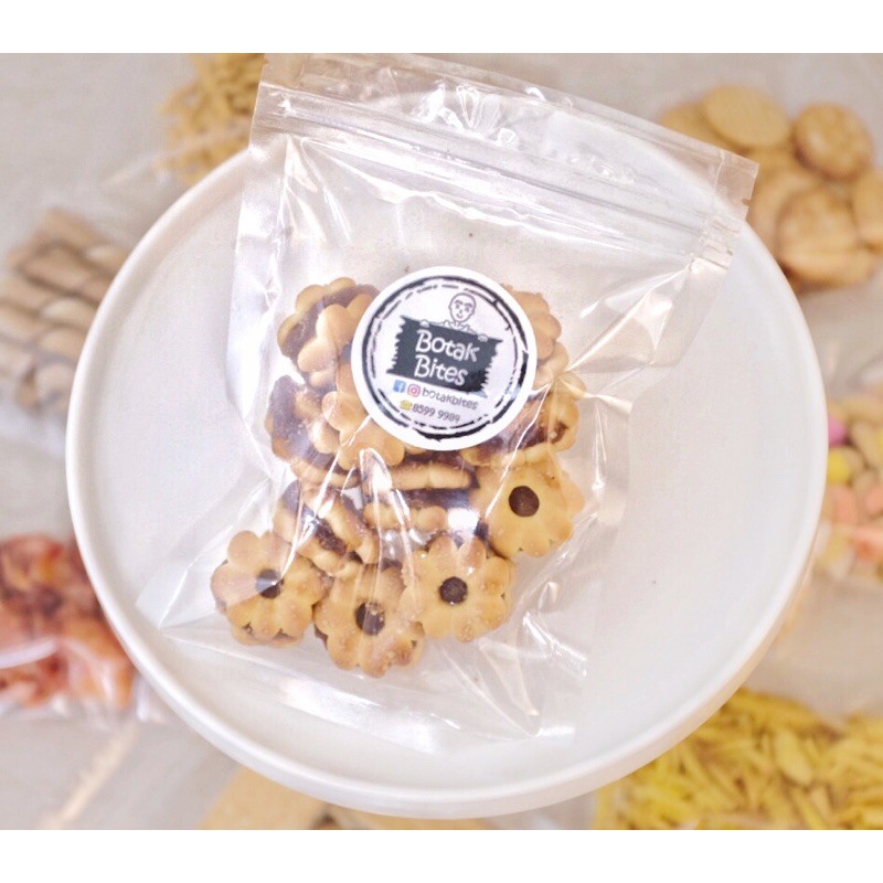 Mini Golden Pineapple Biscuit 100g | Shopee Singapore