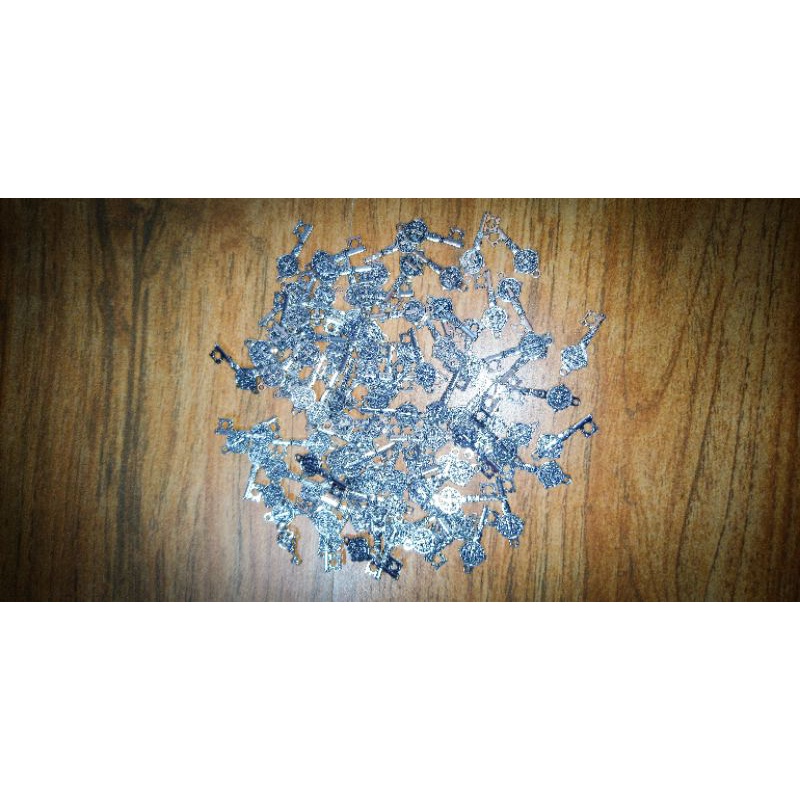 Mini Key Benedictine (Blessing Medal) | Shopee Singapore