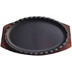 Sizzling Plate Oval Design With Wood Holder Base Cast Iron Sizzling ...