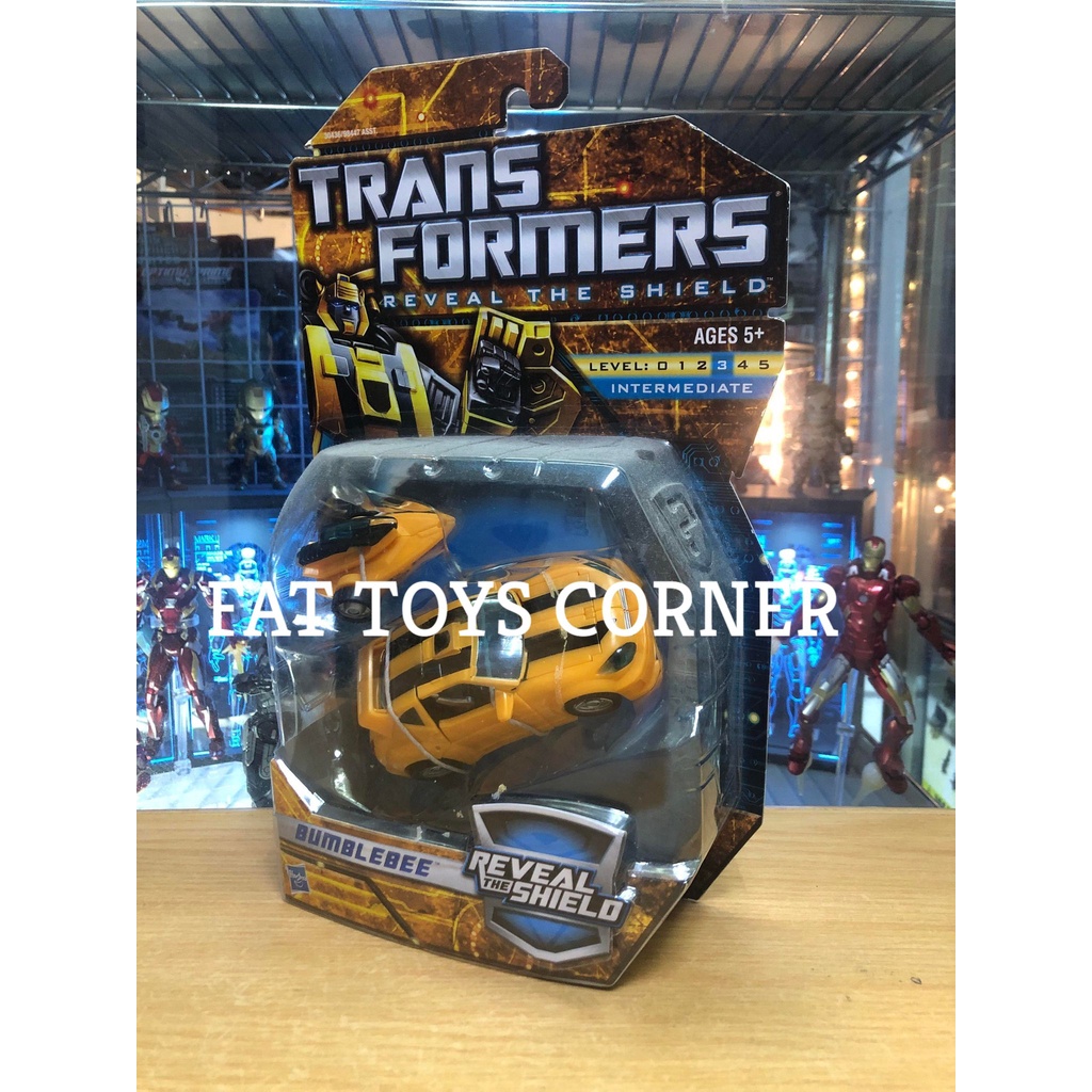 Transformers Reveal the Shield Deluxe Class RTS Bumblebee | Shopee ...