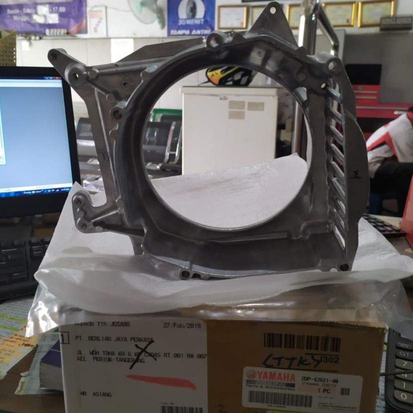 Yamaha NMax 155 OLD Radiator Mount Fan Housing Case Fan 2DP-E2621-00 ...