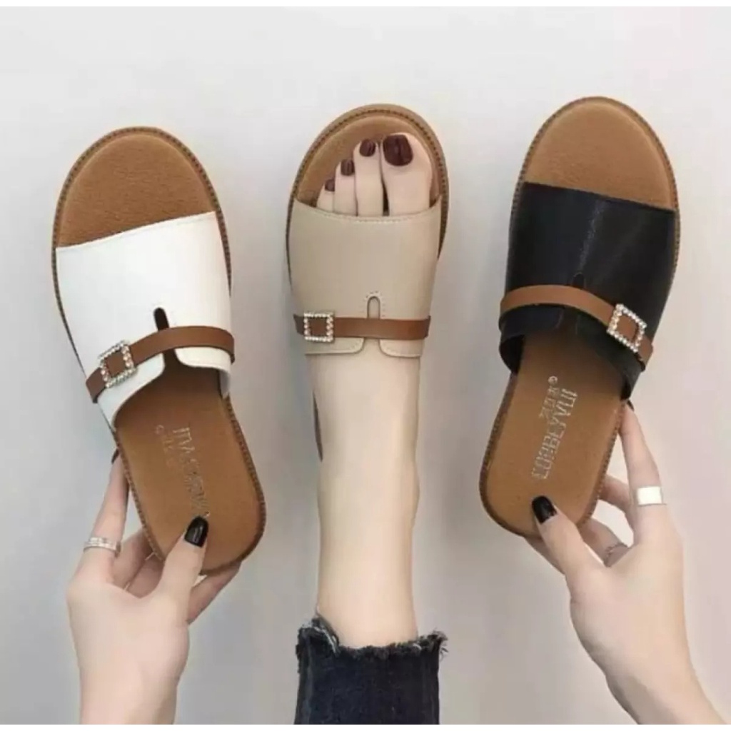 Laura WOMEN'S Teplek Sandals/Flatshoes | Shopee Singapore