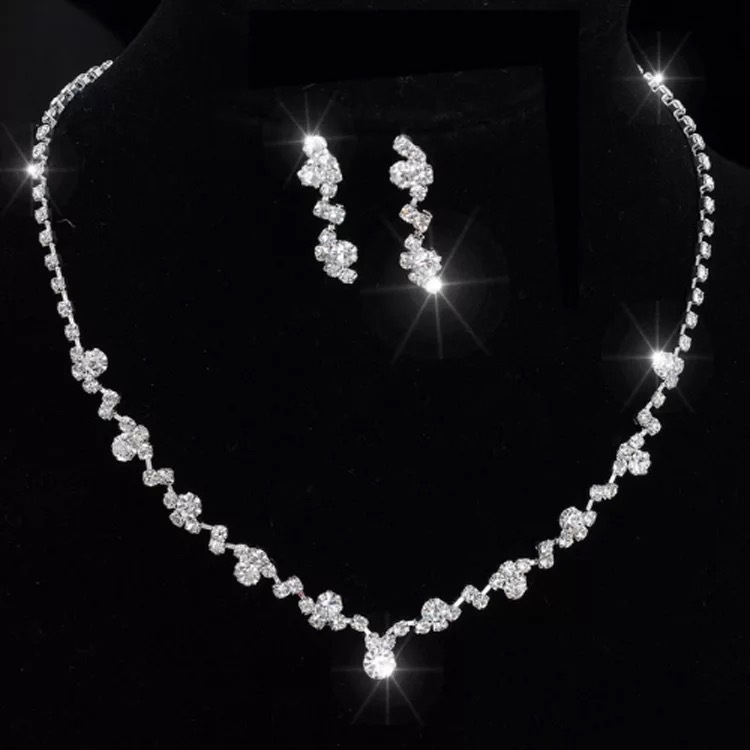 New Women's Sparkling Gemstone Embellished Diamond Necklace and ...