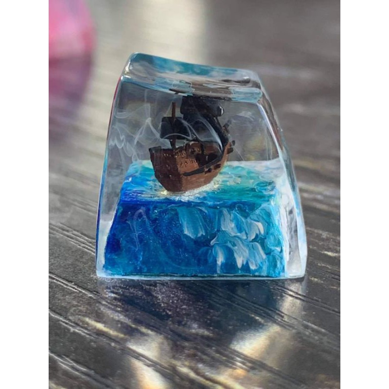Keycap resin mechanical keyboard boat surfing on water | Shopee Singapore