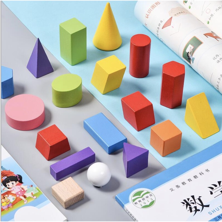 18 pcs Wooden 3D Geometry shape Solid Blocks/ Kids Learning Math ...
