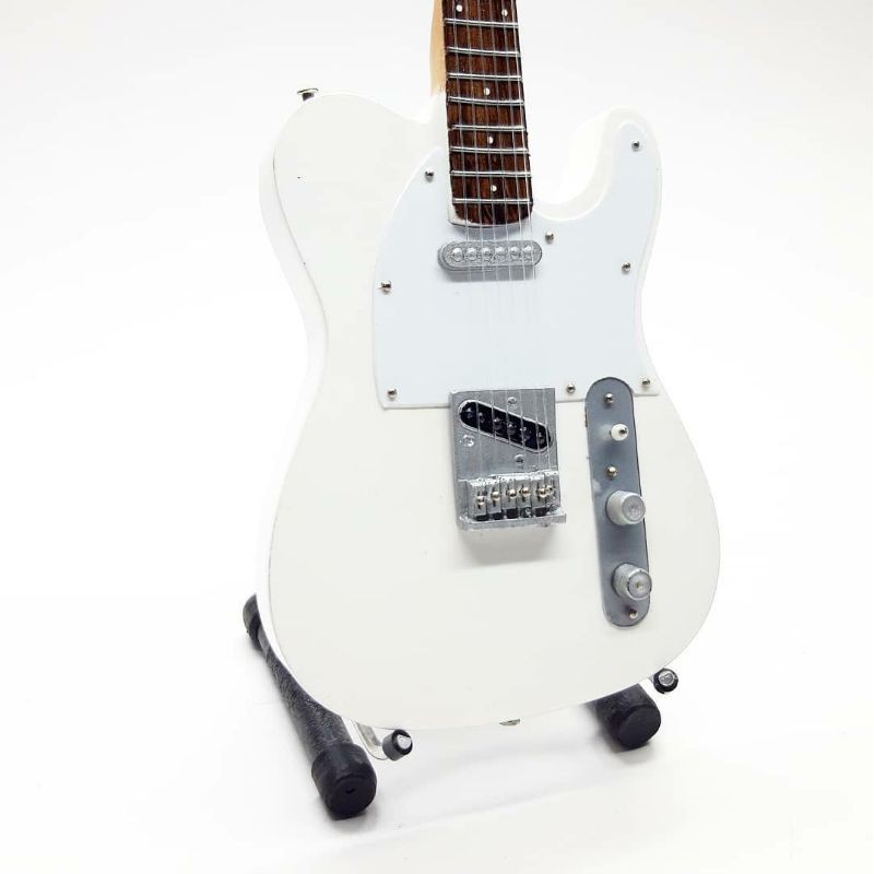 PUTIH Miniature Guitar fender telecaster White Wall Hanging Shelf ...