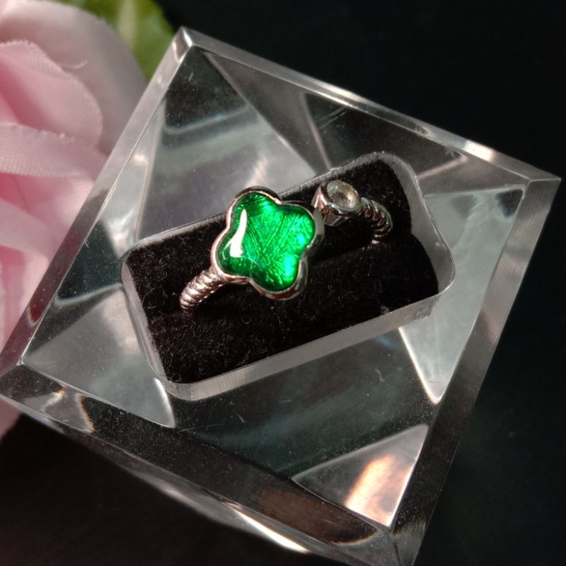 Meteorite Ring Clover 9mm Four-leaf Clover Green Sky Iron Ring ...