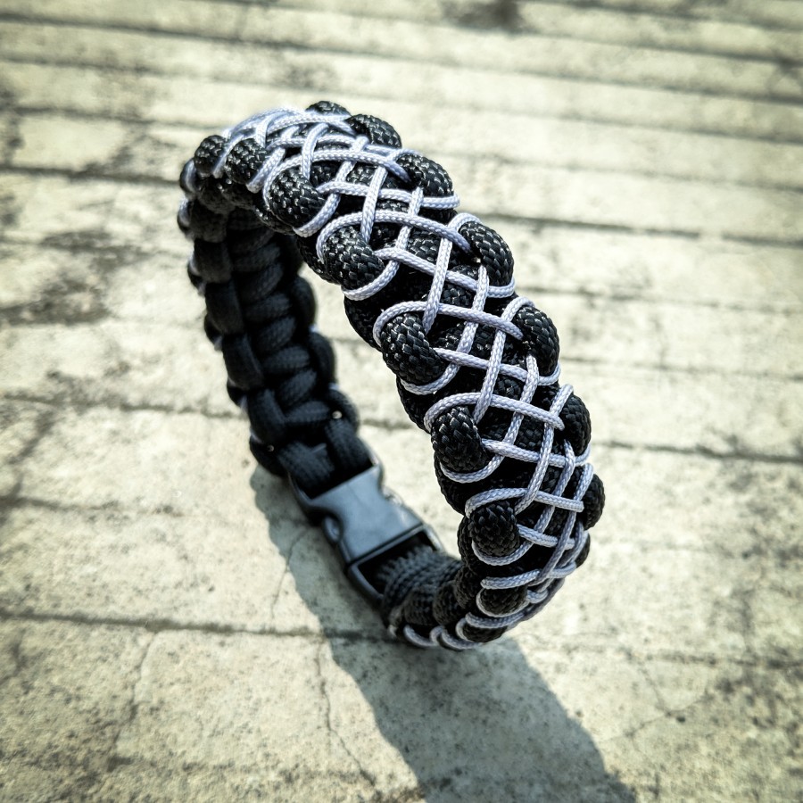 Stitched Knot Cobra Herringbone Paracord Outdoor Bracelet | Shopee ...