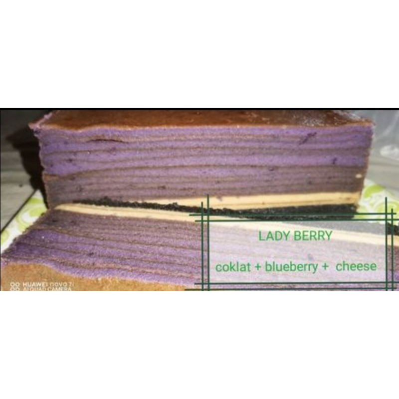 Sarawak Layer Cake (lady berry) | Shopee Singapore