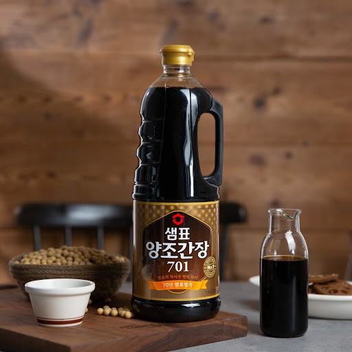 Sempio 701 Brewed Soy Sauce 860ml 샘표 701 양조간장 | Shopee Singapore