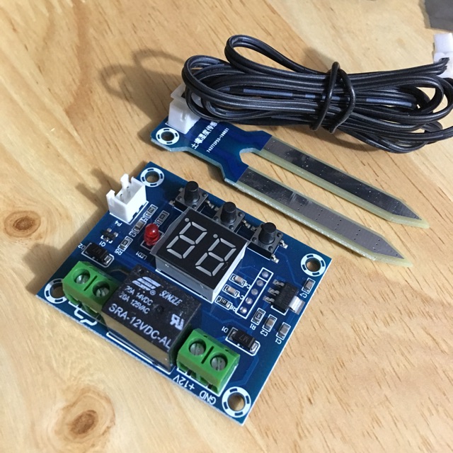 Soil moisture sensor circuit with 12V relay DIY automatic watering ...