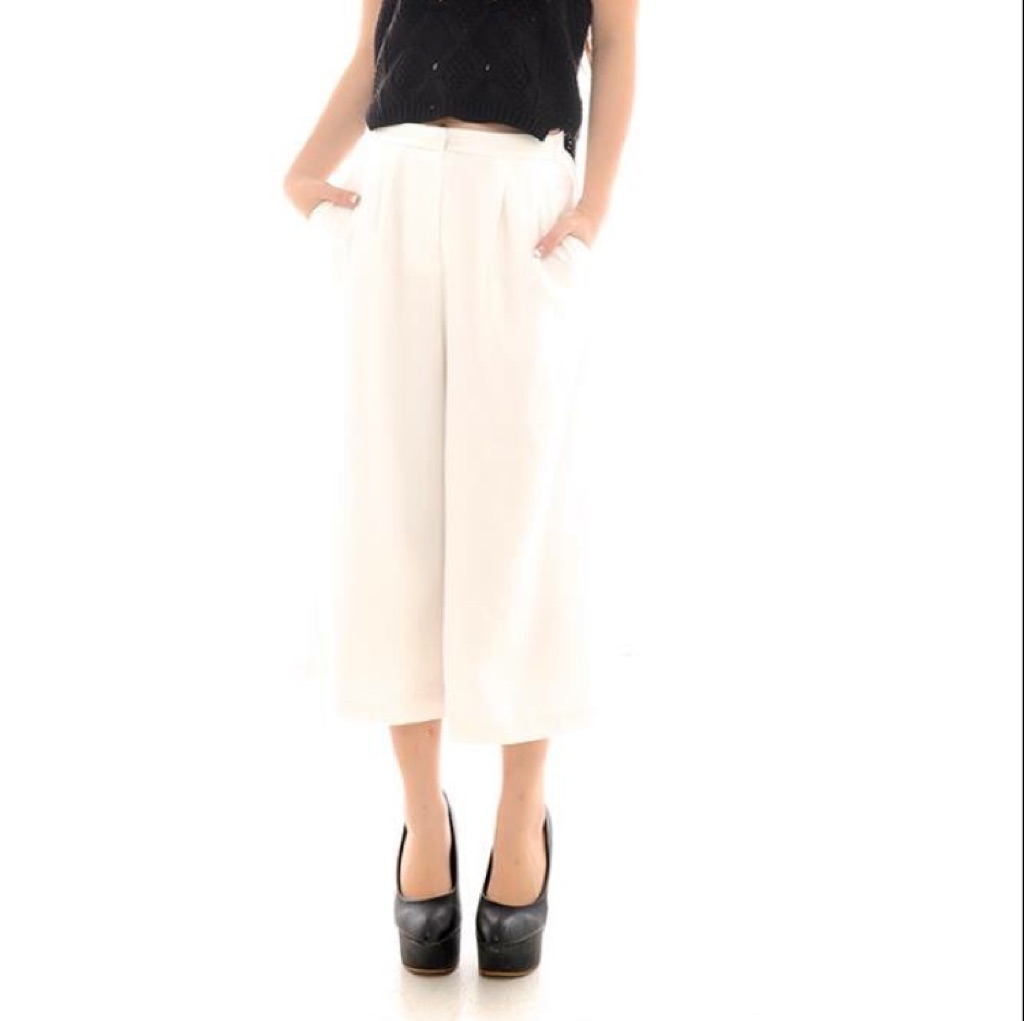 Basic Culottes ( white ) | Shopee Singapore
