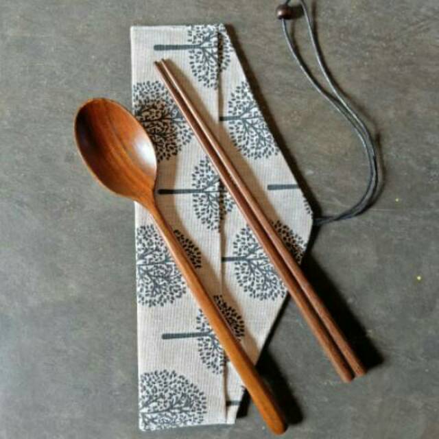 Korean Sujeo Wooden Set with Pouch (Spoon Chopsticks Pouch) | Shopee ...