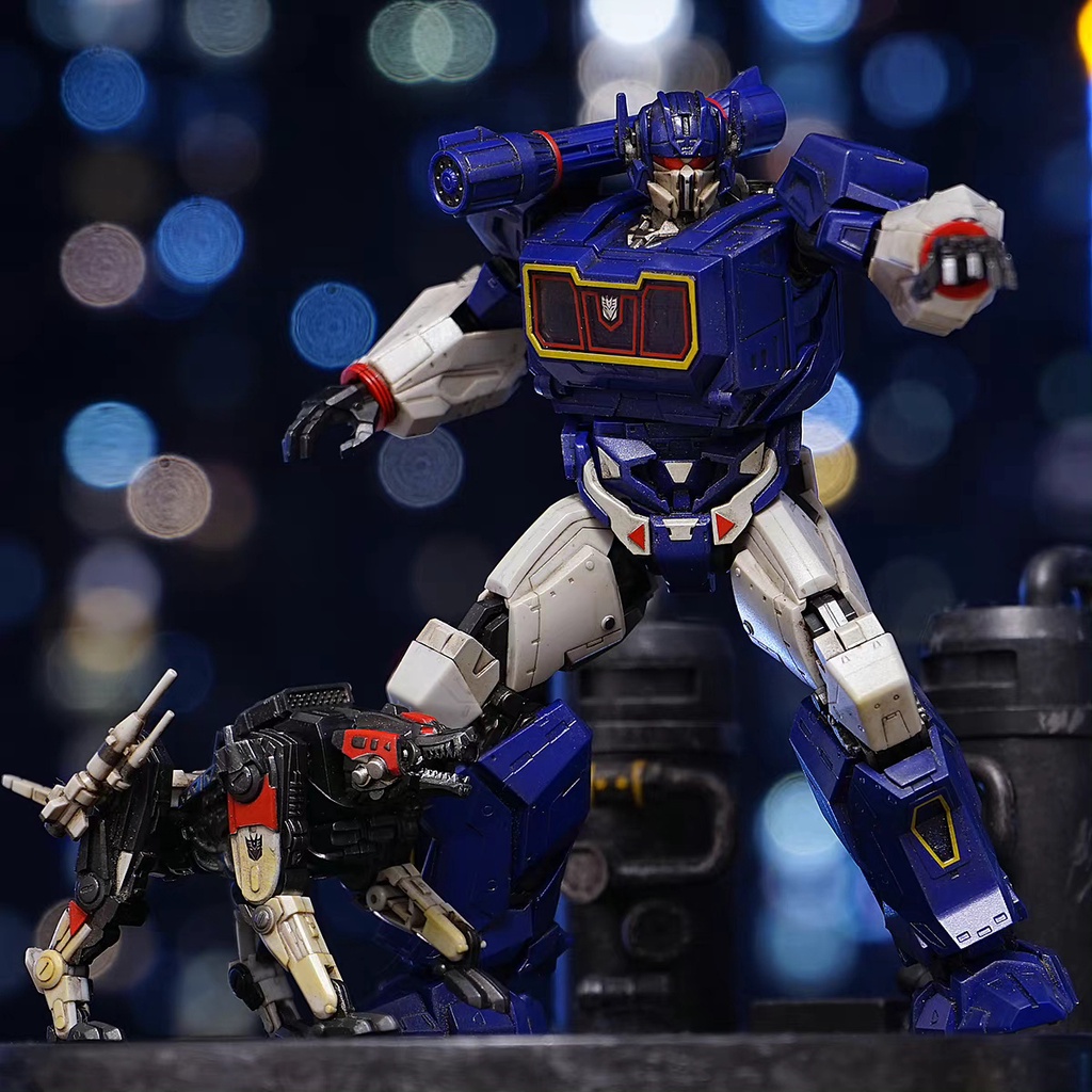 Assembly Model Trumpeter SK05 Bumblebee Soundwave Ravage Model Kit ...