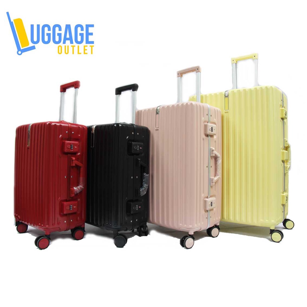 Contemporary Polycarbonate Aluminium Frame Luggage with 8 Spinner ...