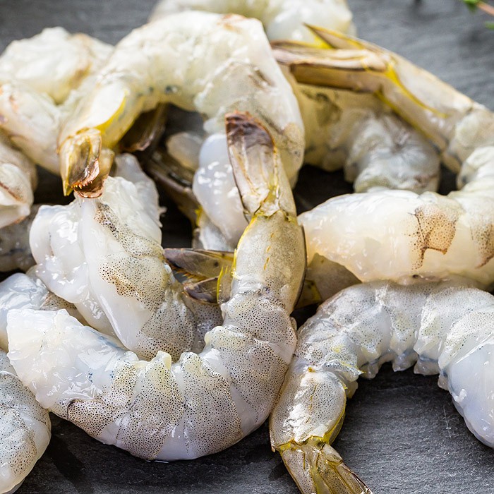 Peeled Tail-on Prawns (1kg) (31 - 40 pcs) with FREE Sauce (Savour ...