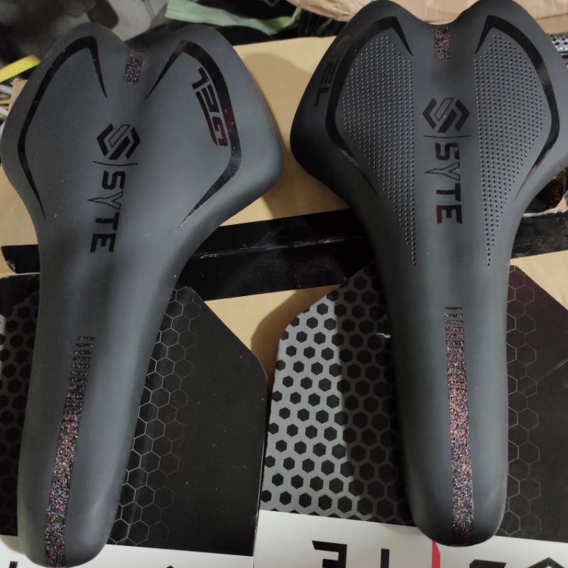 Saddle / Saddle / Saddle / Saddle / Saddle / Saddle SYTE gell Material ...
