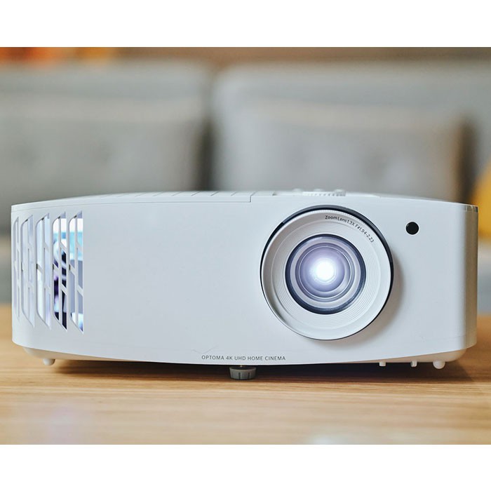 5Cgo OPTOMA Optoma 4K UHD50X projector home theater 240hz gaming ...