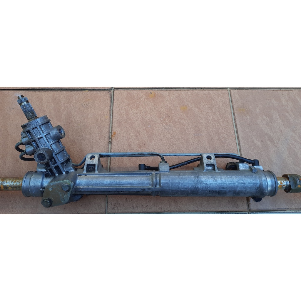BMW E30 318i Steering Rack (REBUILD NEEDED) | Shopee Singapore