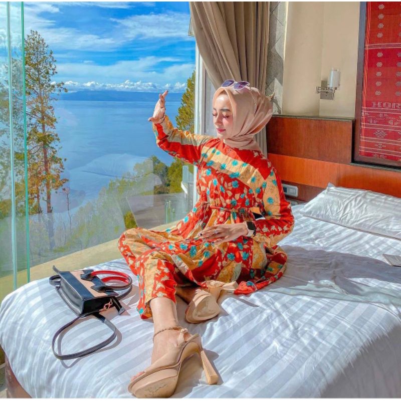 2in1 MUSLIMAH FASHION SET WARDA/SET BUNGA | Shopee Singapore