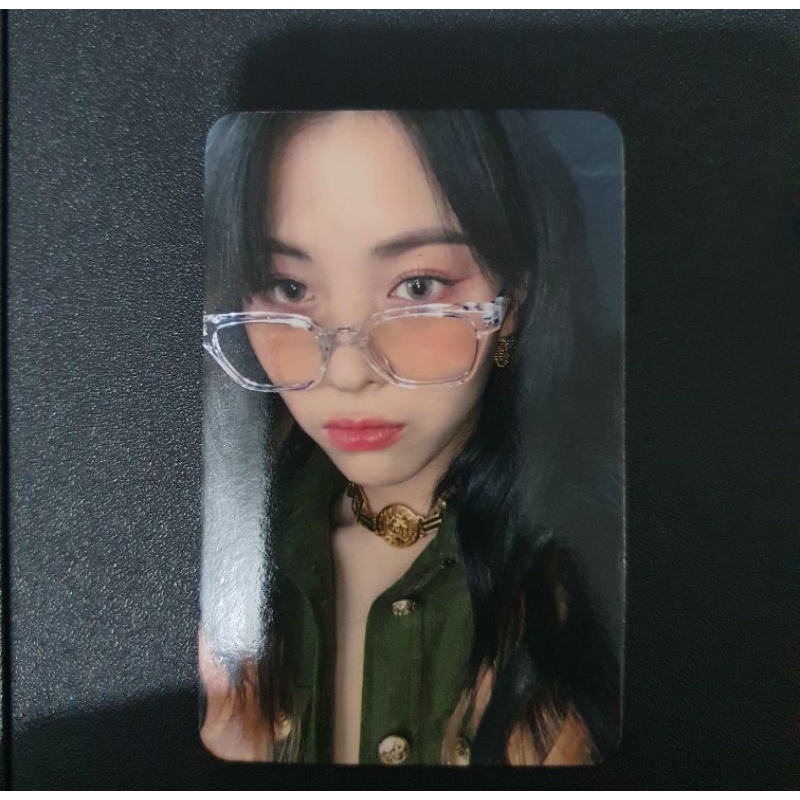 Itzy Checkmate Album+POB Ryujin Specs (Unit) | Shopee Singapore