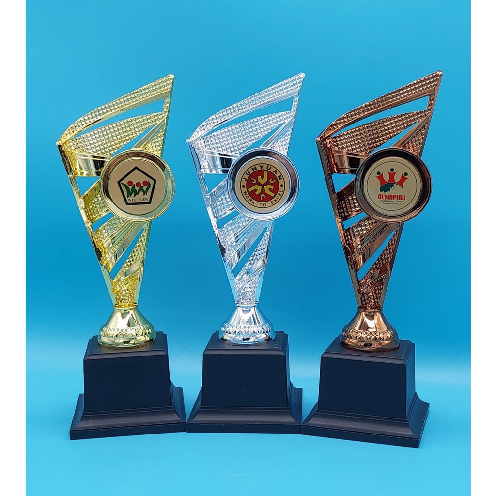 Trophy - Plastic Trophy/Souvenirs - Gold/Silver/Bronze for Event ...