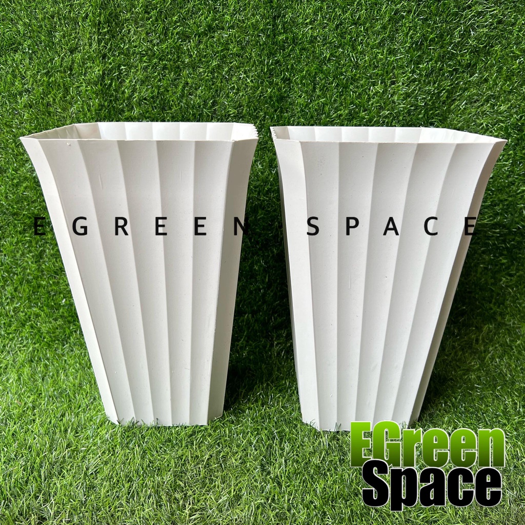 White Square Corrugated Plastic Pot 12inches Deep - Sold per piece ...