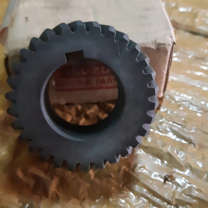 Gear Crutch Axle Crankshaft NON TURBO Isuzu Panther Pick Up Capsule Box ...